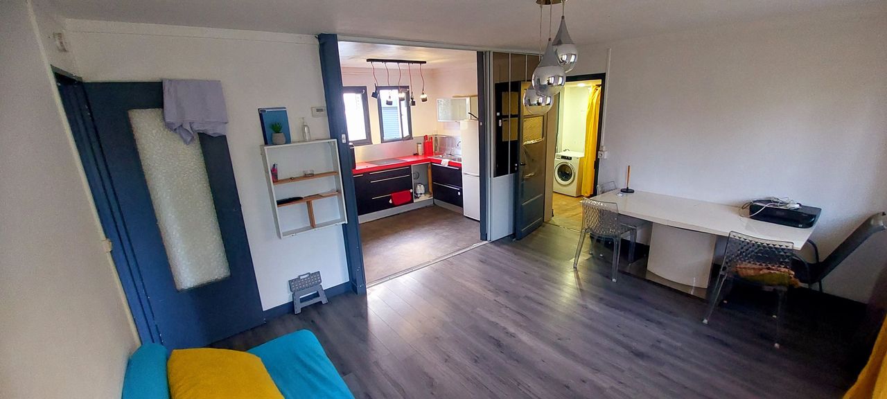 Location chambre meublée à Bordeaux - 451 € - 10 m²