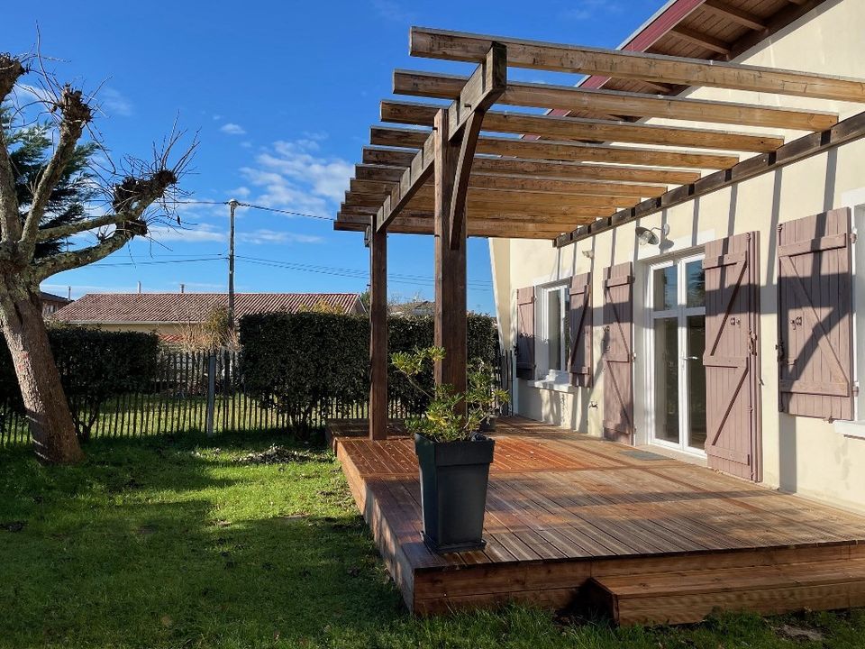 Location maison à Lège-Cap-Ferret - 1050 € - 60 m²