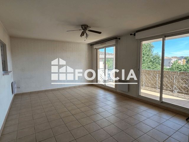 Location appartement à Aix-en-Provence - 847 € - 50 m²